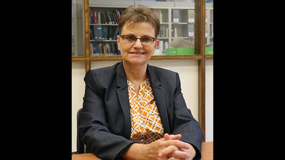 Julie Pryde - COVID-19 Oral Histories - Illinois Media Space