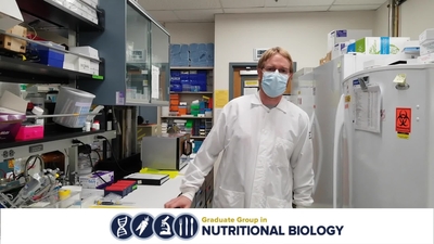 Mackenzie Lab - University of California, Davis